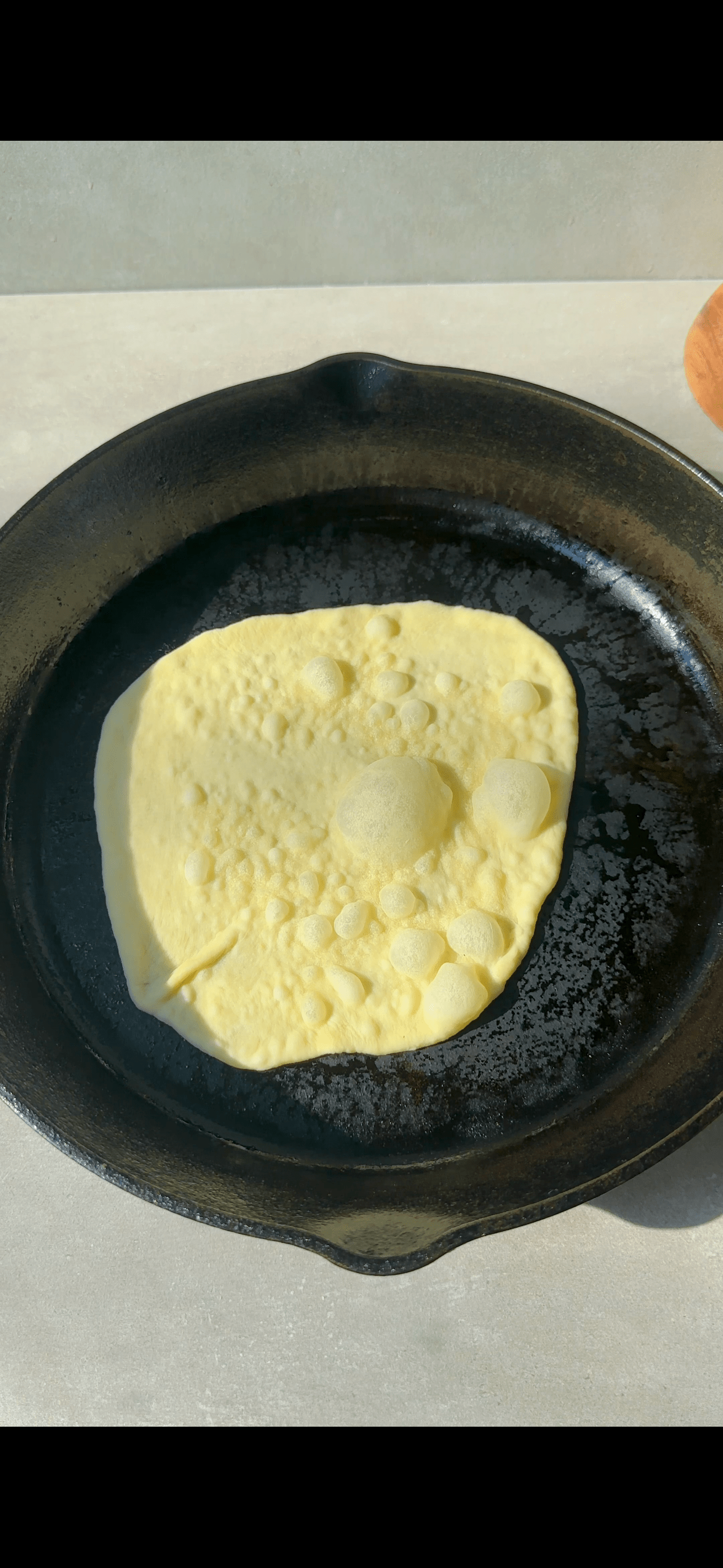 Easy Garlic Naan Recipe - Foodima